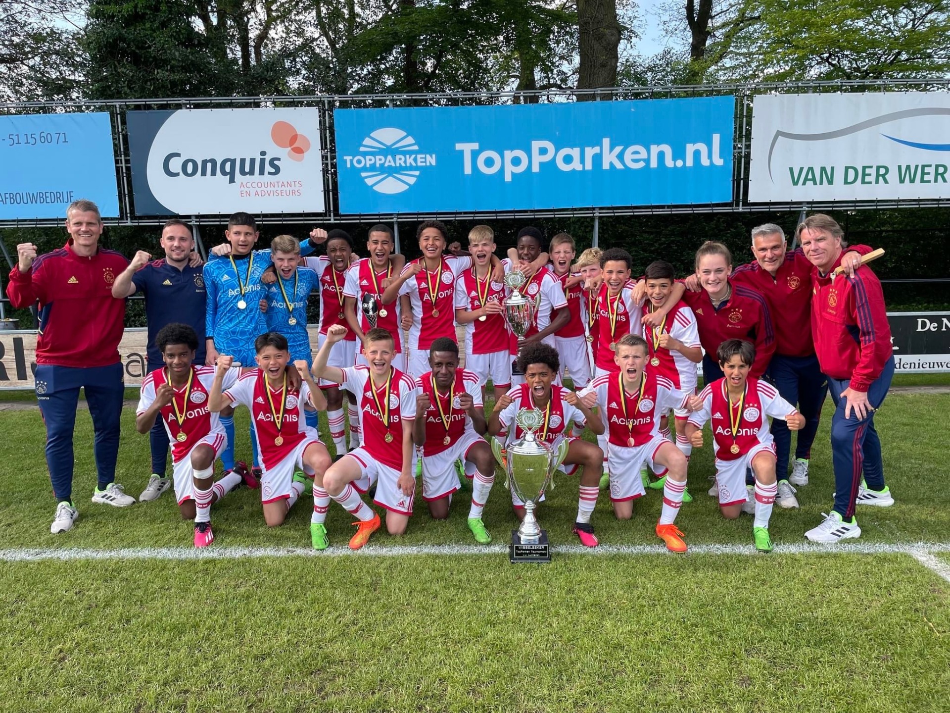 Geslaagd TopParken Tournament U14 georganiseerd door VV Lunteren ...