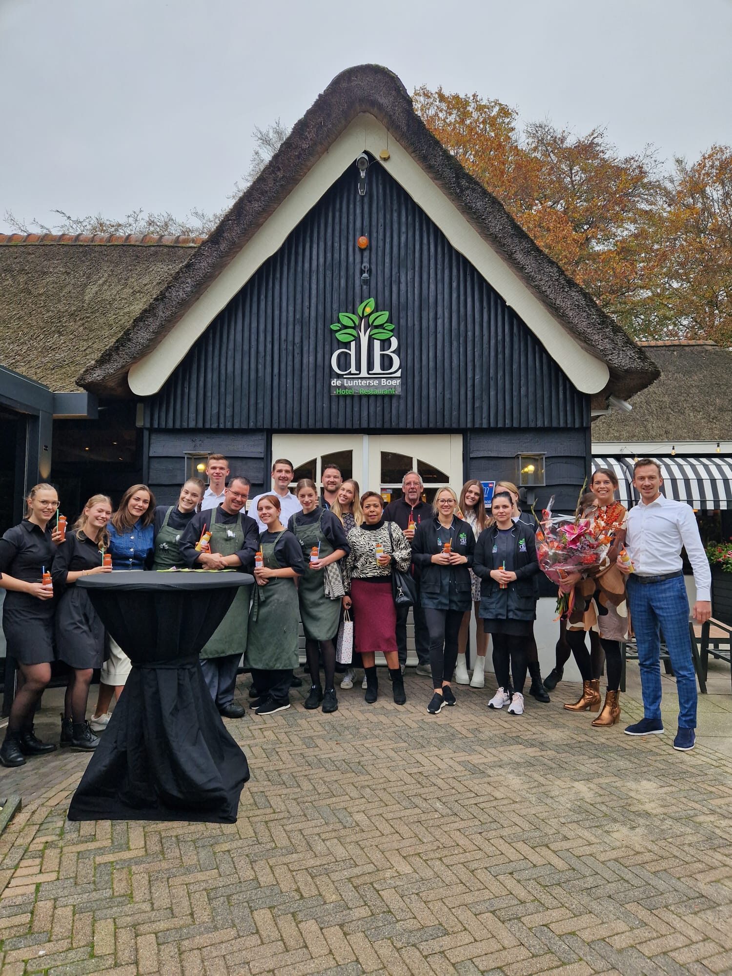 Eerste lustrum Hotel-restaurant-vergadercentrum De Lunterse Boer ...